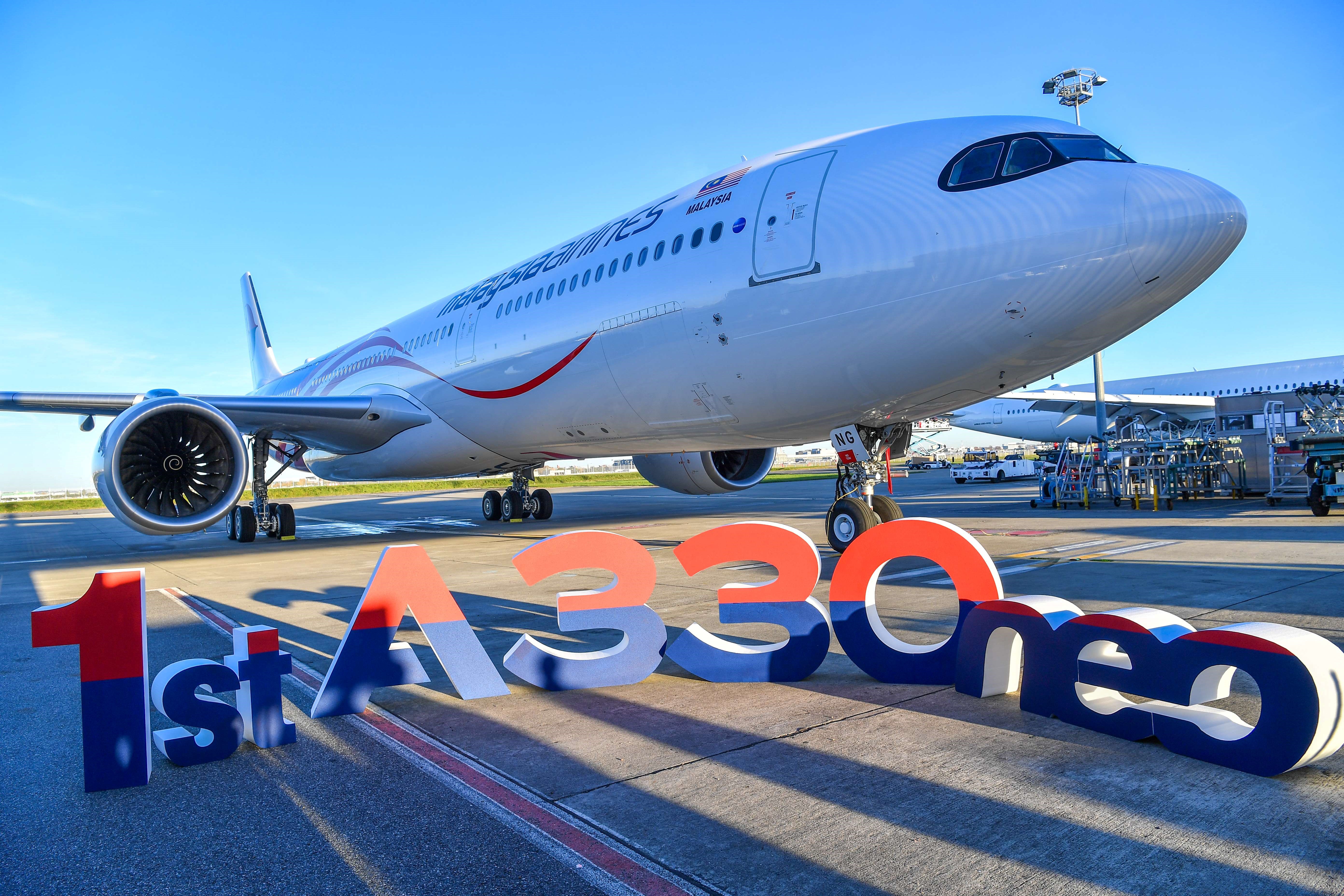 Airbus delivers first A330neo for Malaysia Airlines - ADS Advance Airbus delivers first A330neo for Malaysia Airlines - ADS Advance